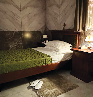 Inside the Set: CONCLAVE