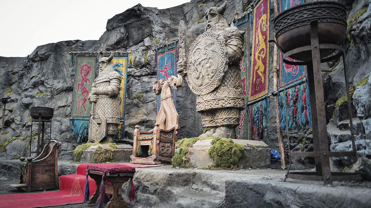 HOW TO TRAIN YOUR DRAGON: Set details even a dragon would love!