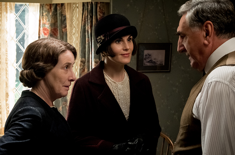 Set Decor / Film Decor Features: DOWNTON ABBEY